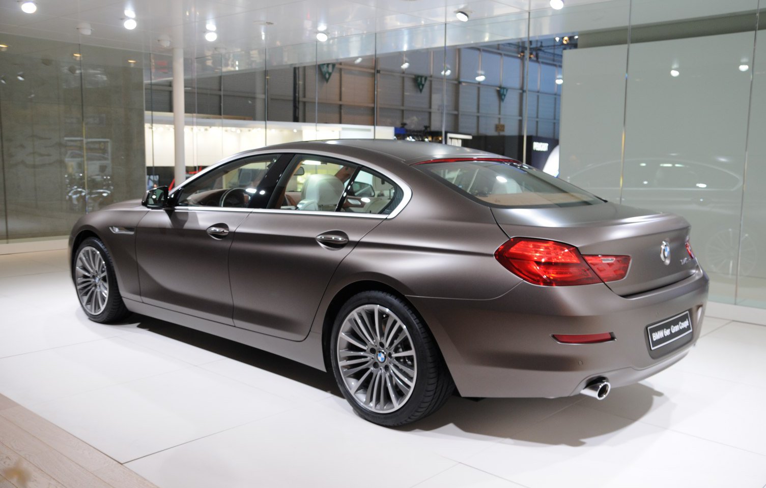 BMW 6 Series Gran Coupe (F06) 650i (450 Hp) Steptronic